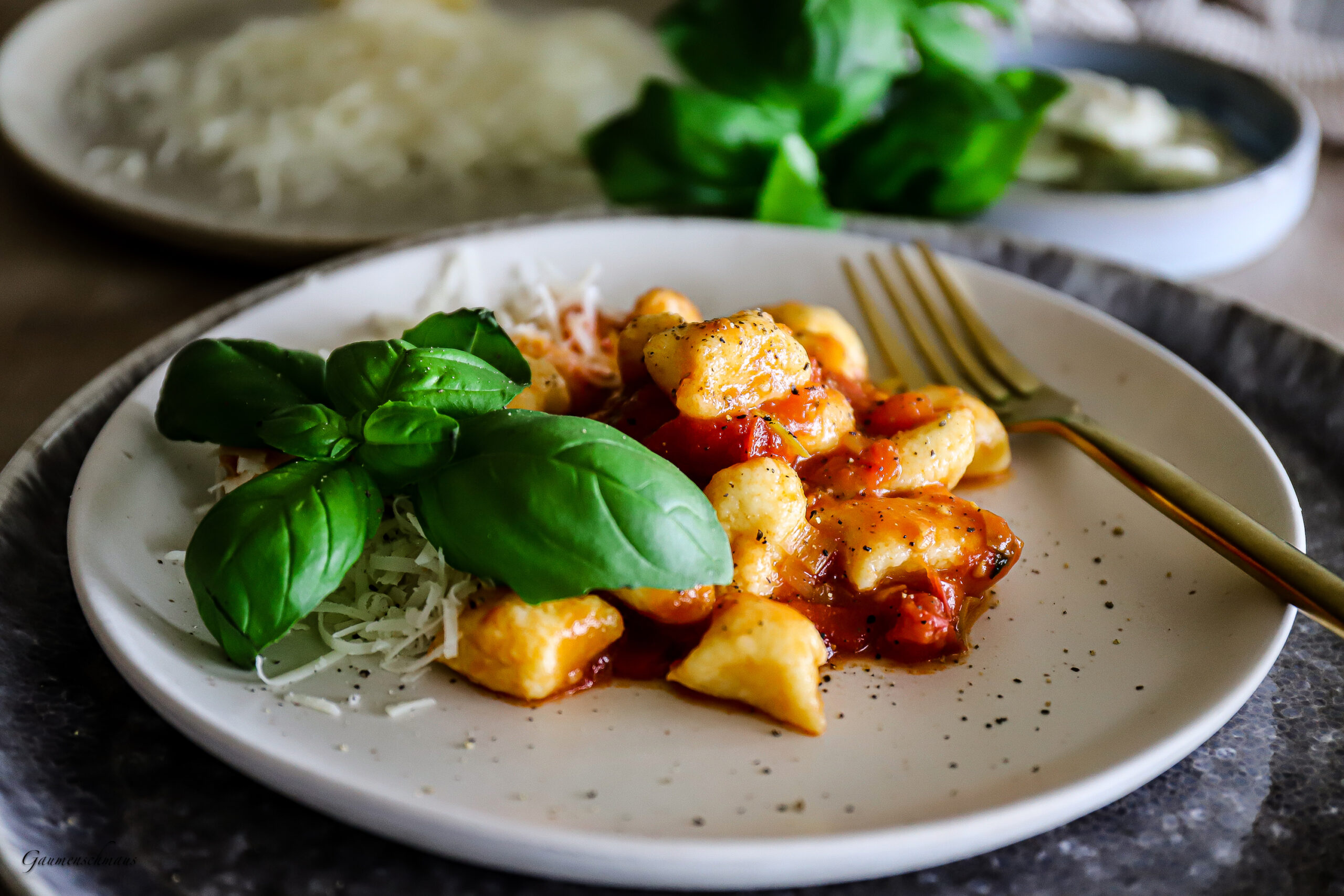 Gnocchini Pomodori – Gaumenschmaus